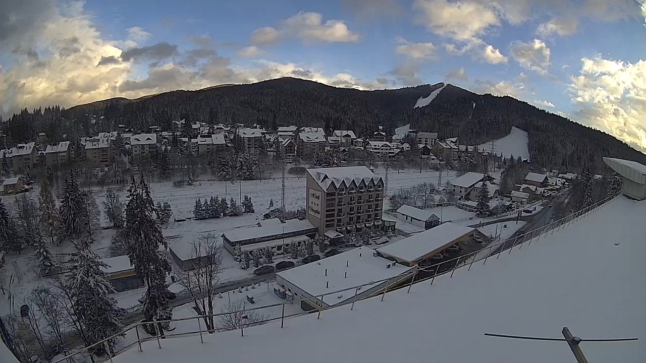 Webcam Predeal Centru DN1 - Camere Live Predeal - Live Predeal DN1