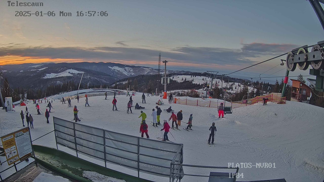 Webcam Partia Platos Telescaun Paltinis Arena - Webcam Romania